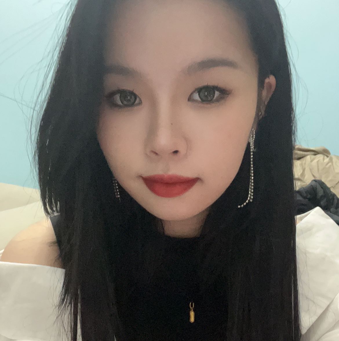 新人歌手🎤鱼蛋 - 5677545 - 浪LIVE直播 - 歌唱才藝直播平台
